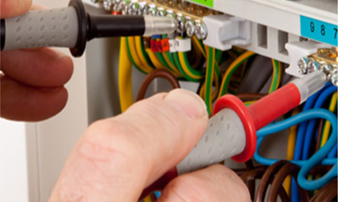 BIG ELECTRICAL 24/7 NO CALL OUT! - Home